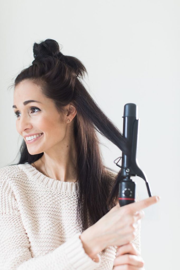 My Hair Curling Tutorial - Fraiche Living
