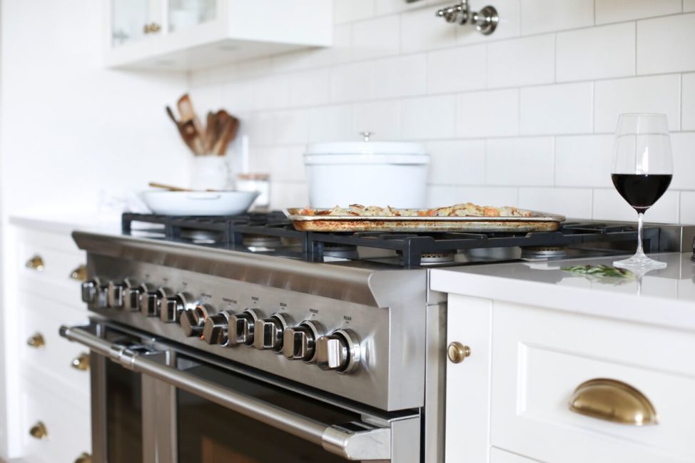 What to Look for When Buying a Cooking Range - Fraiche Living