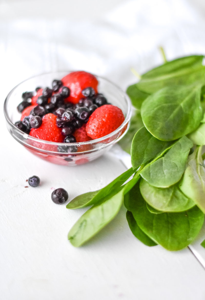 Day 3 : Berry Spinach Smoothie - Fraiche Living