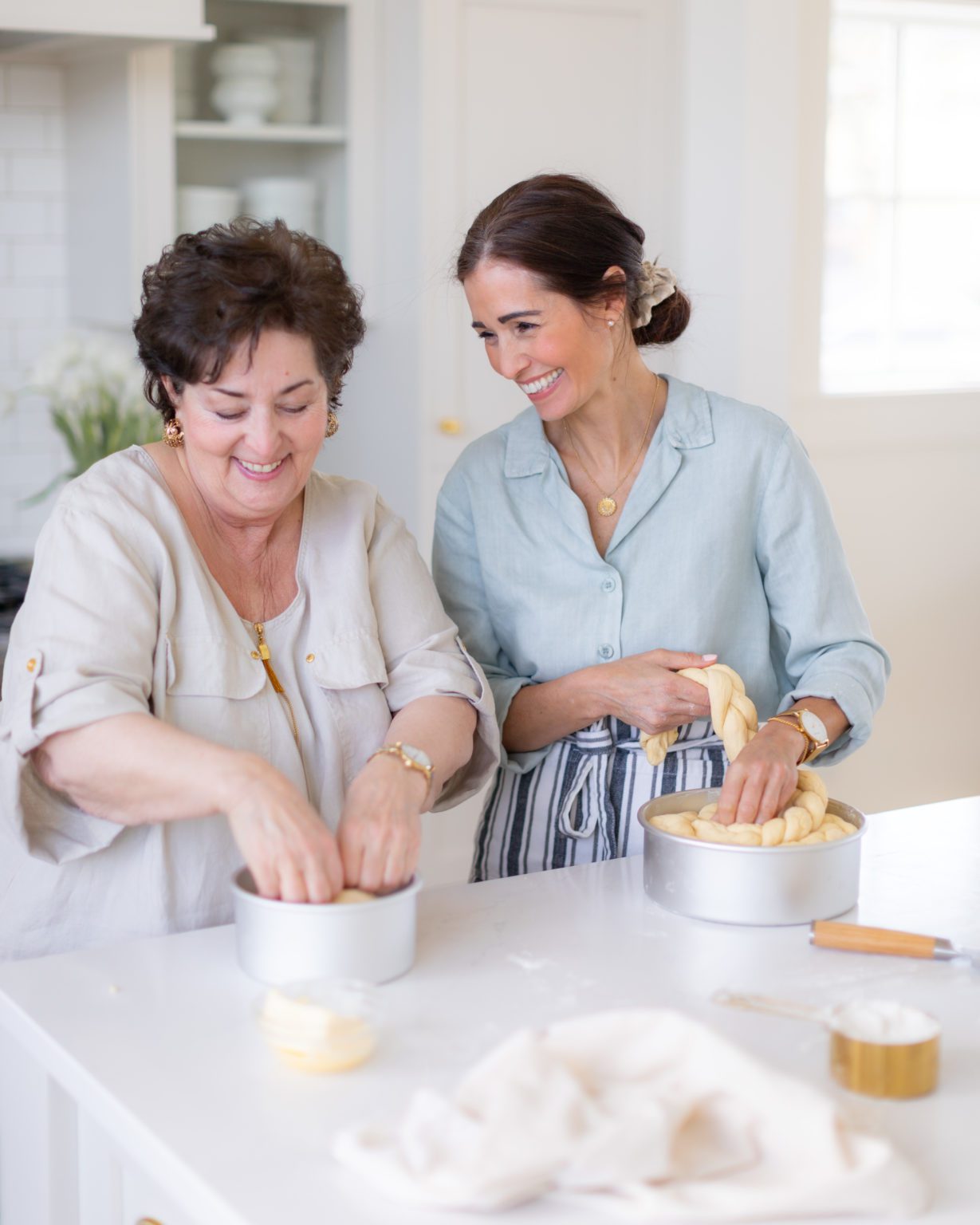 How to Make Paska (Ukrainian Easter Bread) - Fraiche Living