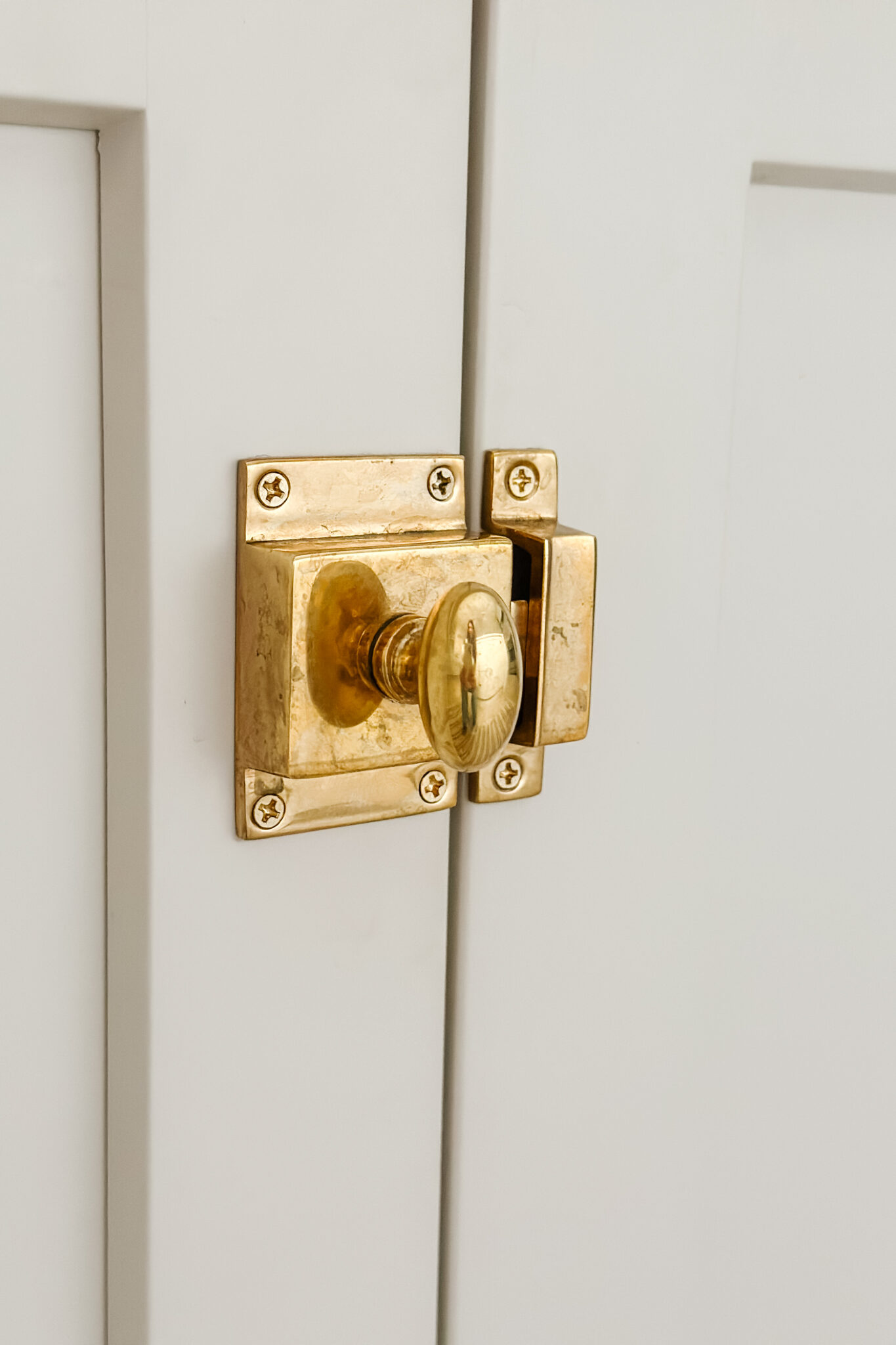 A Guide to Brass Hardware - Fraiche Living